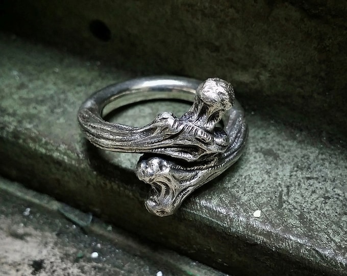 925 Sterling Silver Femur Ring / Silver Bones Ring / Skull Ring / Human Bone / Gothic Ring ...