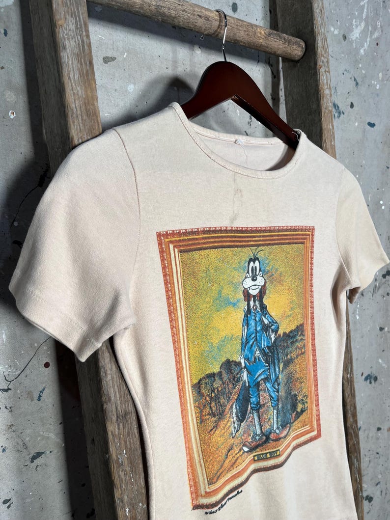 Walt Disney 1970s Goofy 'blue Boy' T-shirt - Etsy