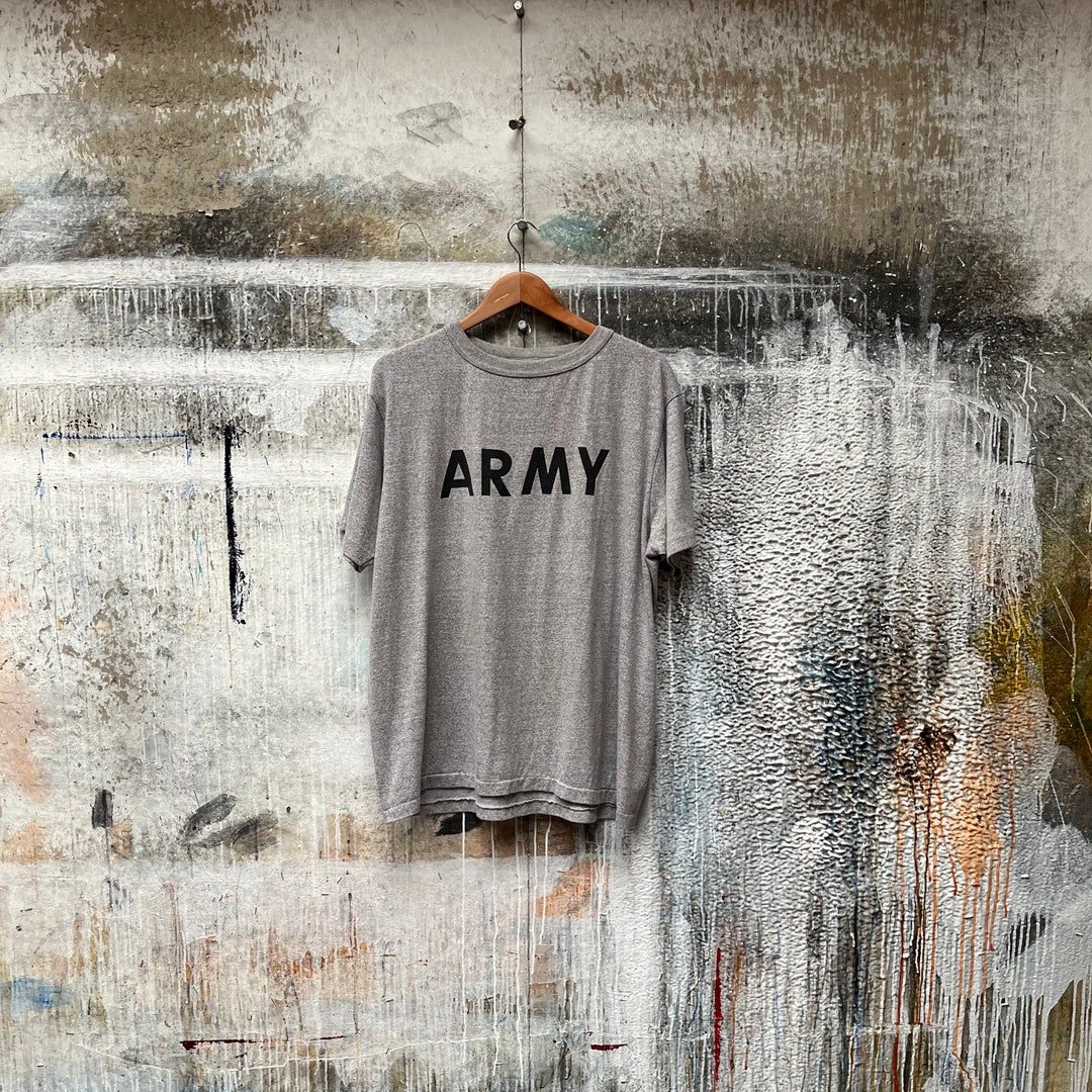 US Army 80s Phys-ed T-shirt XL - Etsy