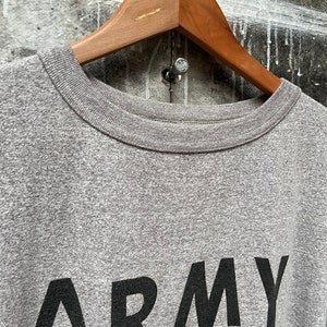 US Army 80s Phys-ed T-shirt XL - Etsy
