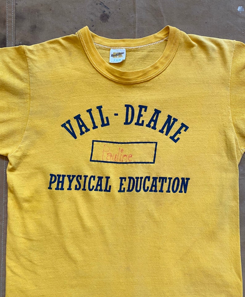 70s Russell Phys Ed T-shirt - Etsy