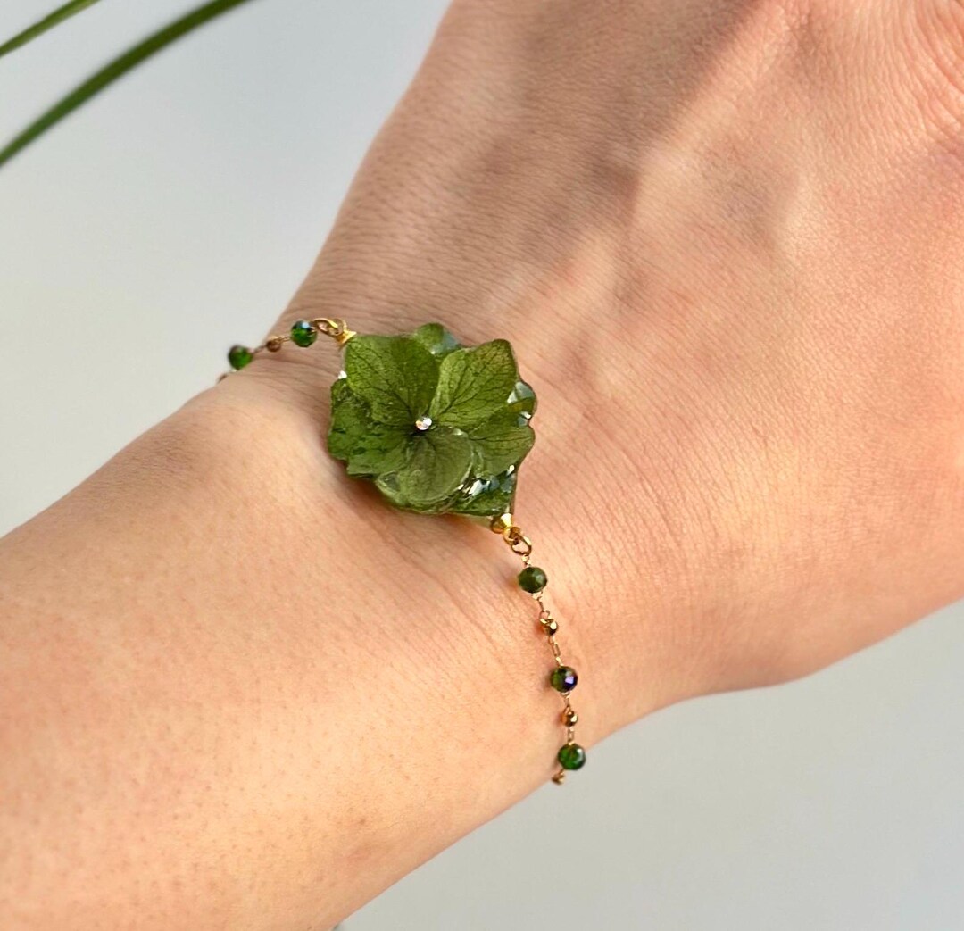 Real Hydrangea Flower Bracelet – Gold Plated Botanical Jewelry - Etsy