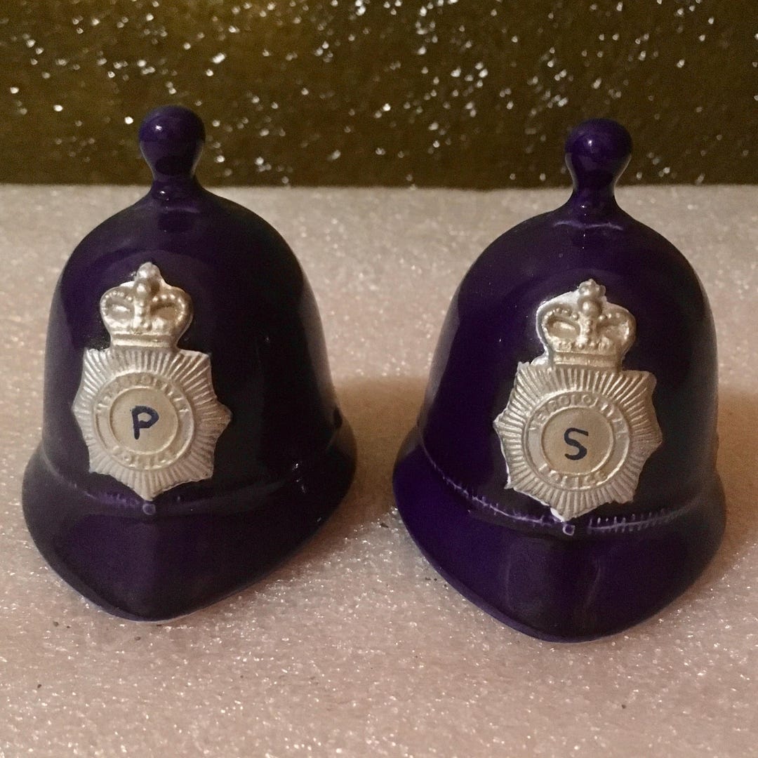Vintage Hand Painted Set of English Bobby Police Hats Salt and Pepper ...