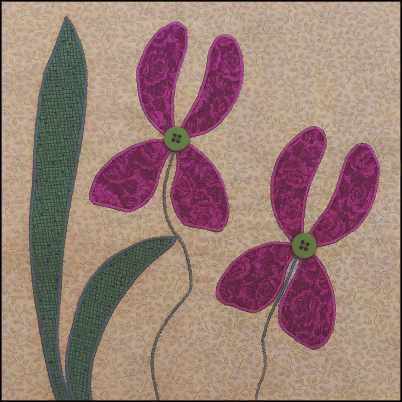 Iris Garden Queen Applique Quilt Block - INSTANT DOWNLOAD - Etsy