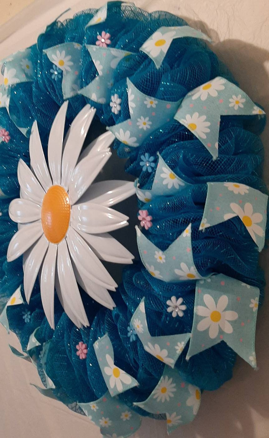 Handmade Daisy Wreath - Etsy