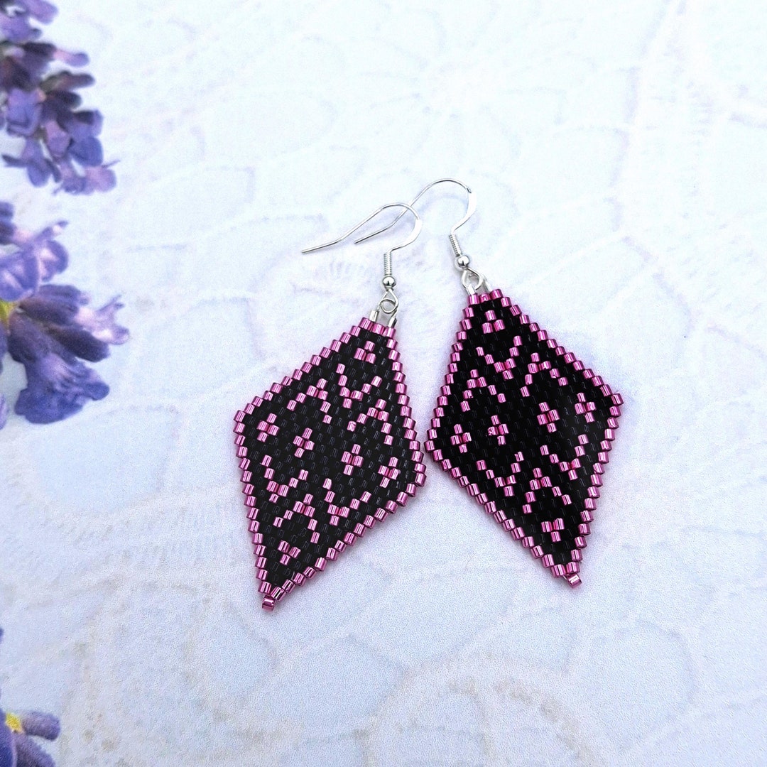 Elegant Hand Beaded Diamond Shape Earrings Black and Metallic Pink ...