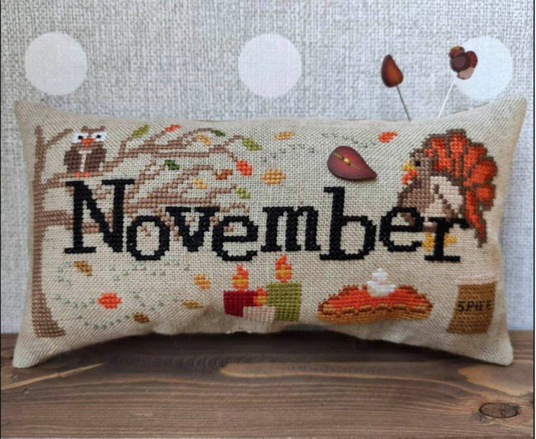 When I Think of November button Included by Puntini Puntini - Etsy