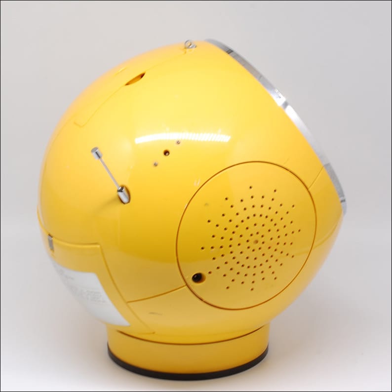 Vintage 1970s Yellow Weltron 8 Track Stereo Player AM/FM 25 Transistor ...