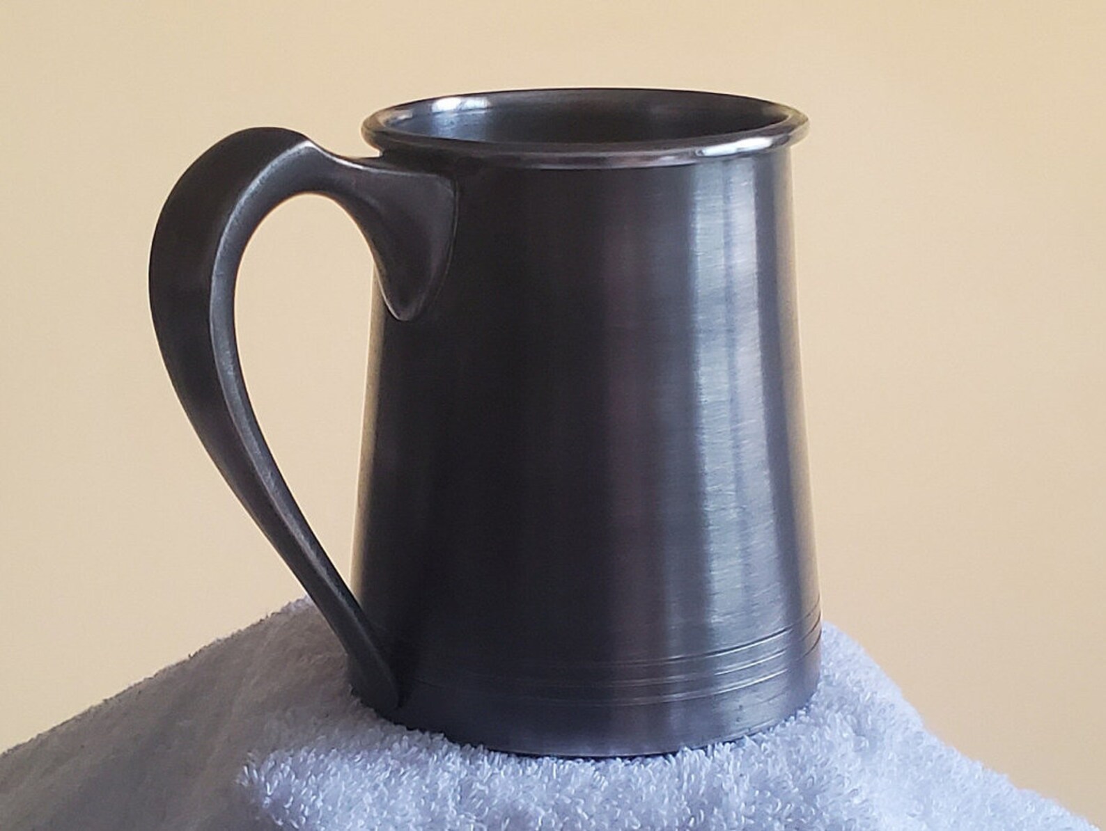 Colonial Style Pewter Tavern Mug. 20 Oz. Cap. - Etsy