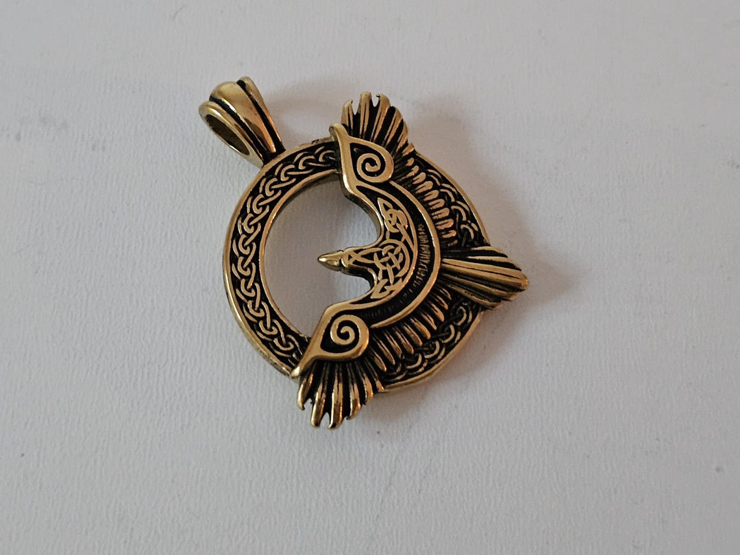 304 Stainless Steel Raven Pendant, Antique Gold, 40x30x5.7mm, Hole: 4 ...