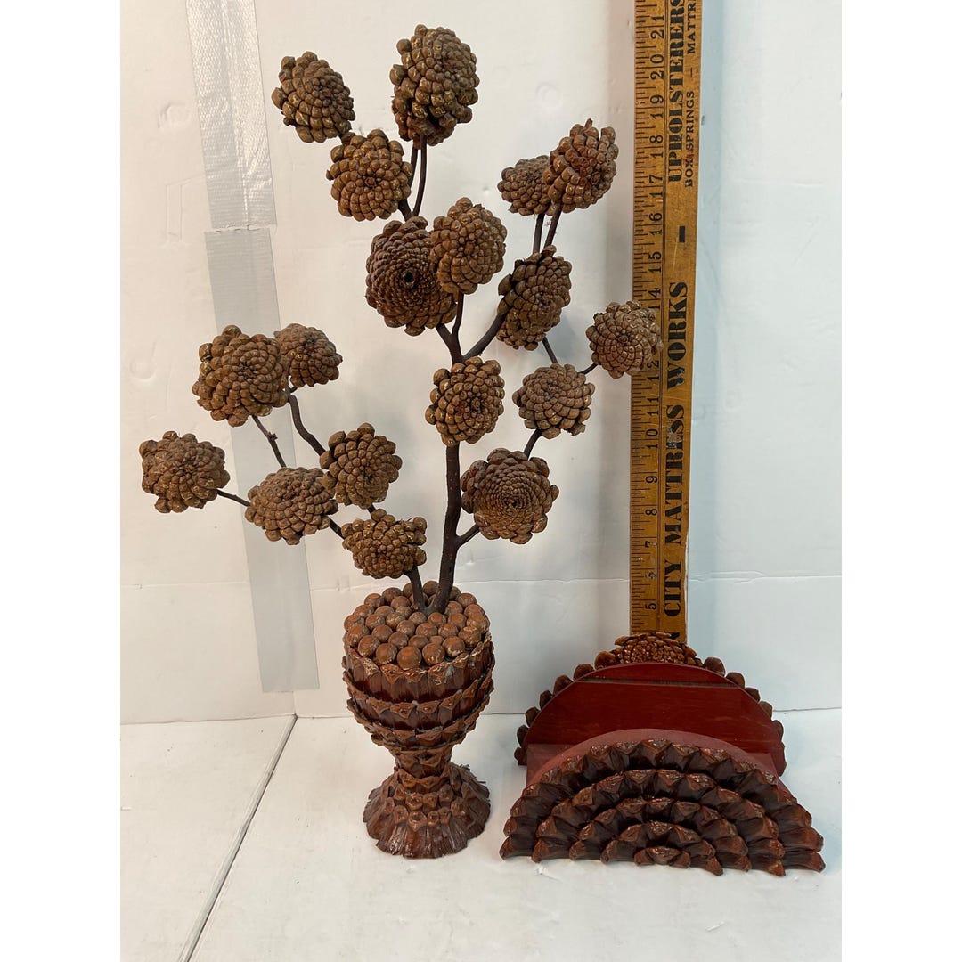 Handcrafted Pine Cone Vase With Pine Cone Floral Arrangement & Napkin ...