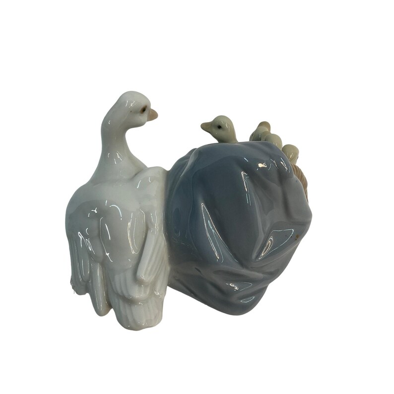 1974 Lladró Handcrafted Porcelain Duck With Ducklings Figurine #4895 ...