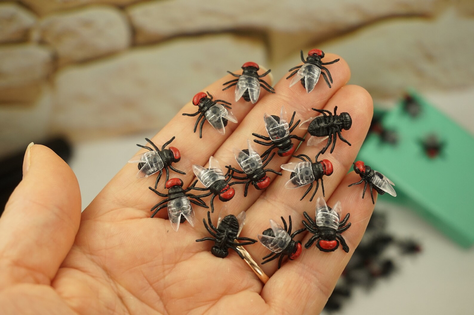 LIFELIKE FLIES 30 HALLOWEEN Black Flies Diy Insects for | Etsy