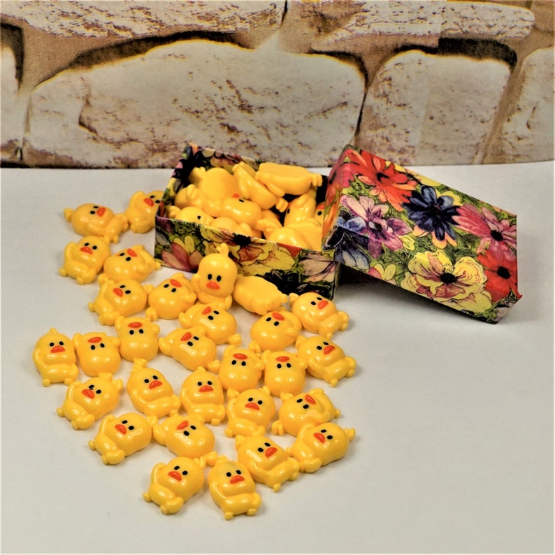 10 DIY BABY DUCKS in Gift Box Flat Back Cabochons Phone Case | Etsy