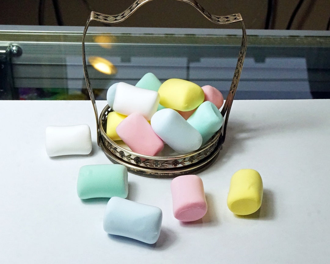 FAKE MARSHMALLOW CANDY in Display Jar "clay and Candy" Dollhouse Sweets ...