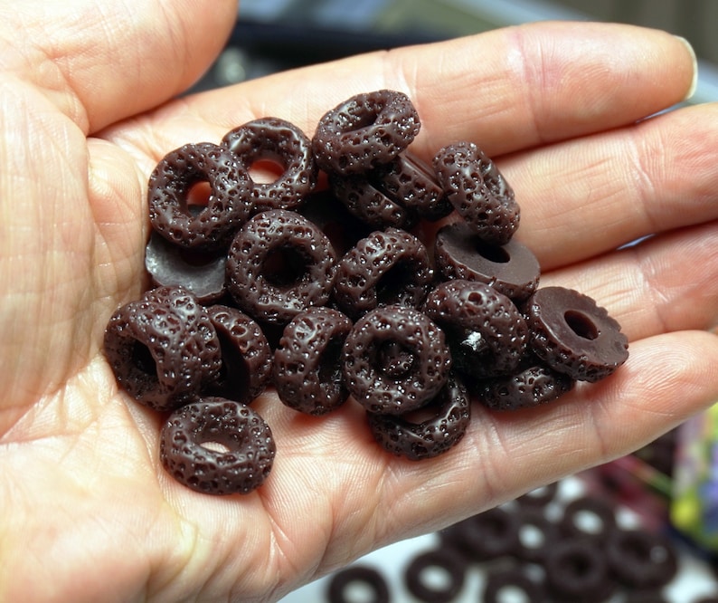 RESIN CEREAL for CRAFT Lifelike Chocolate Loops Real Size - Etsy