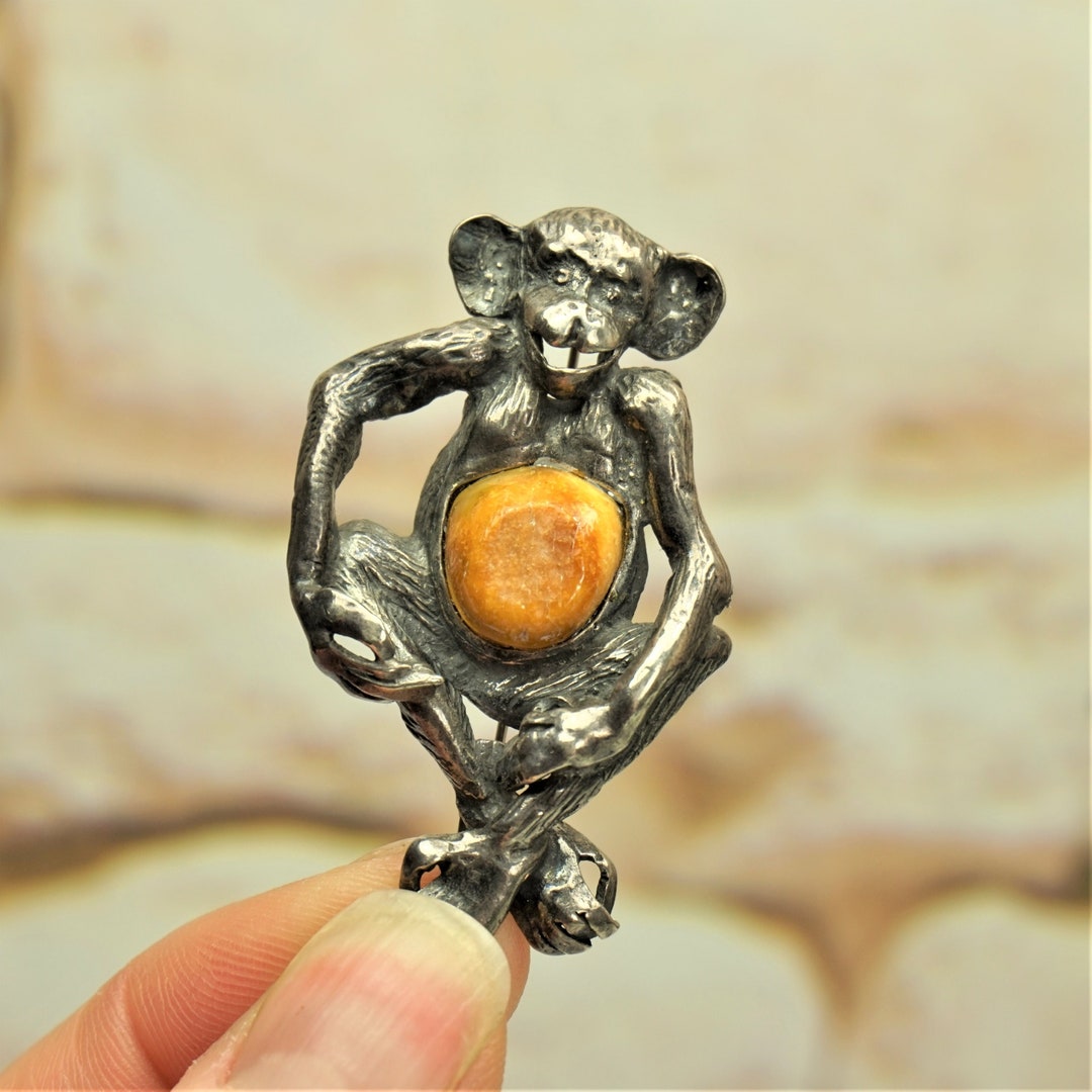 EGG YOLK AMBER Pin in 925 Sterling Silver, Chimpanzee Brooch, Antique ...