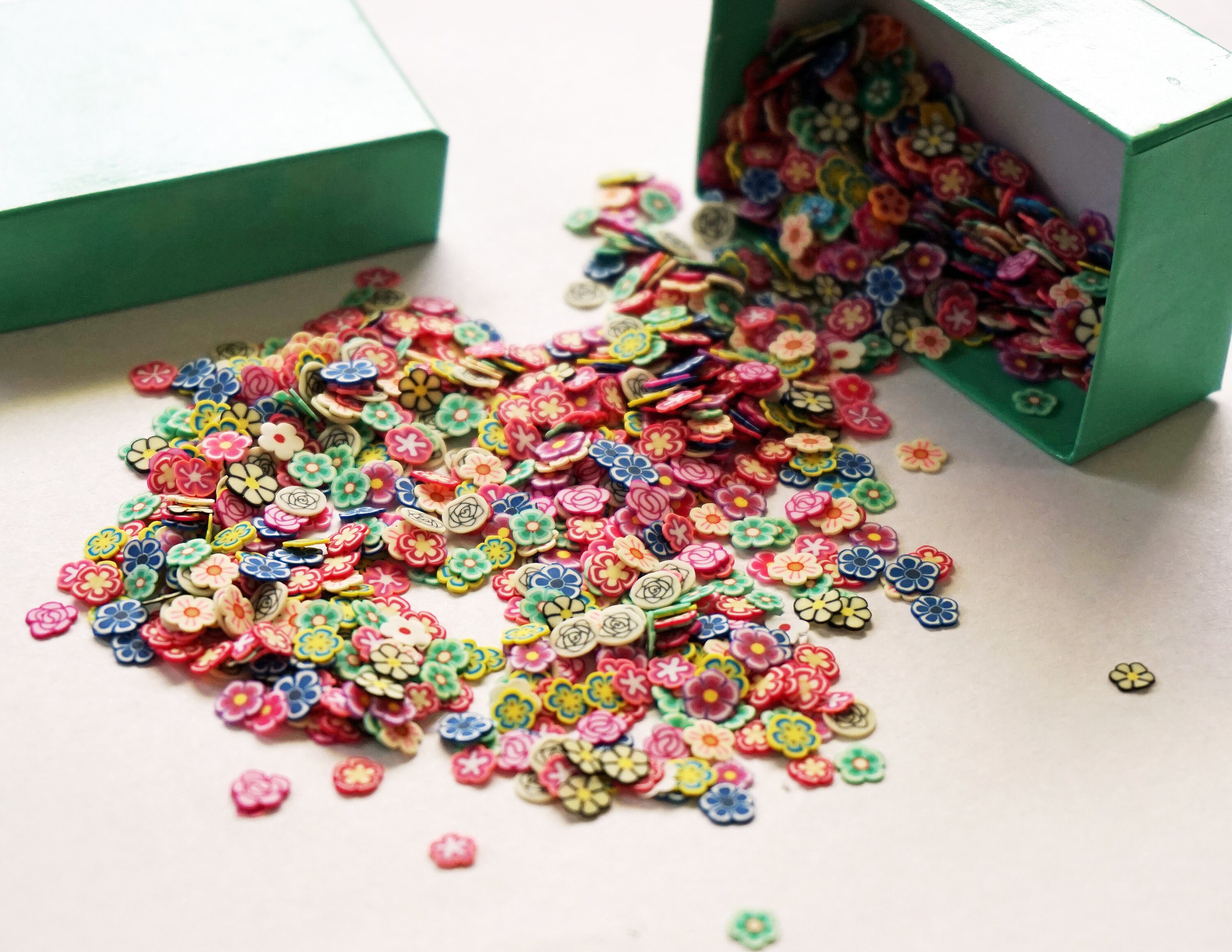 FLOWERS FIMO PIECES, Fimo Slices, Flowers Nail Charms, Slime Beads ...