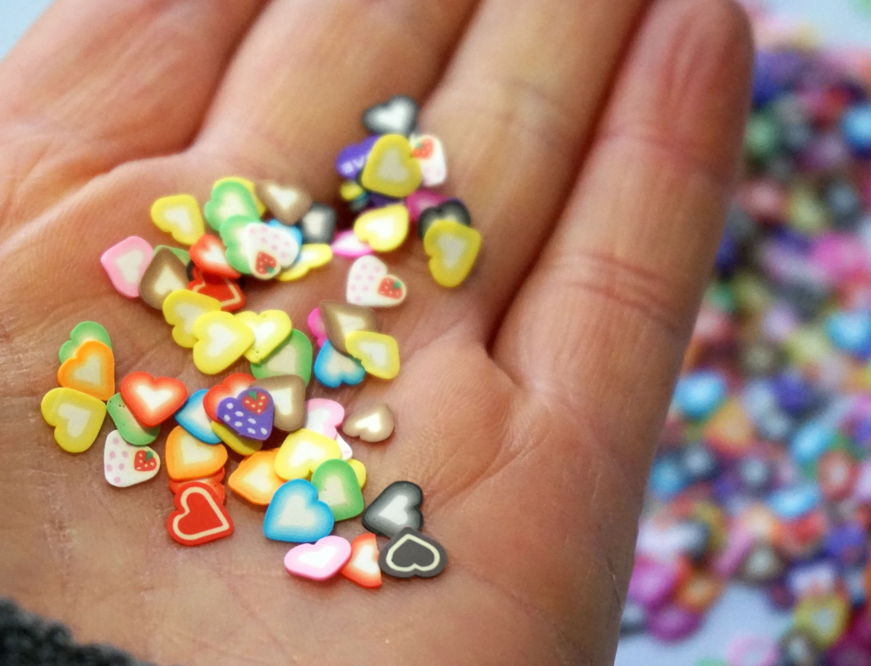 HEARTS FIMO SLICES 1000 Hearts Fimo Pieces Gift Box Mixed - Etsy.de
