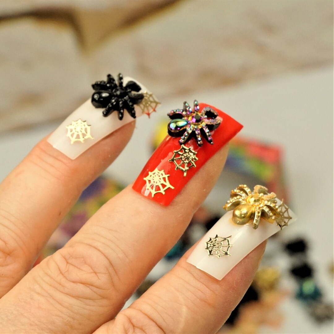 RHINESTONE SPIDERS With Web HALLOWEEN Craft 3D Nail Art 10 Halloween ...