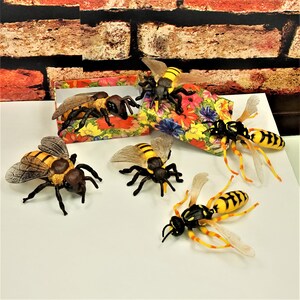 LIFELIKE HALLOWEEN Bee INSECTS, Simulation Wasp Insects, Big Bumblebee ...