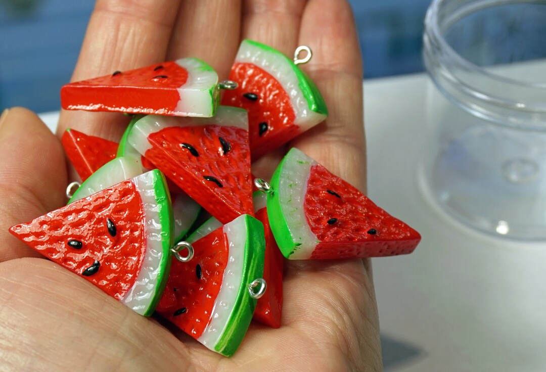 RESIN WATERMELON SLICES Pendants, Watermelon Charms for Jewelry Craft ...