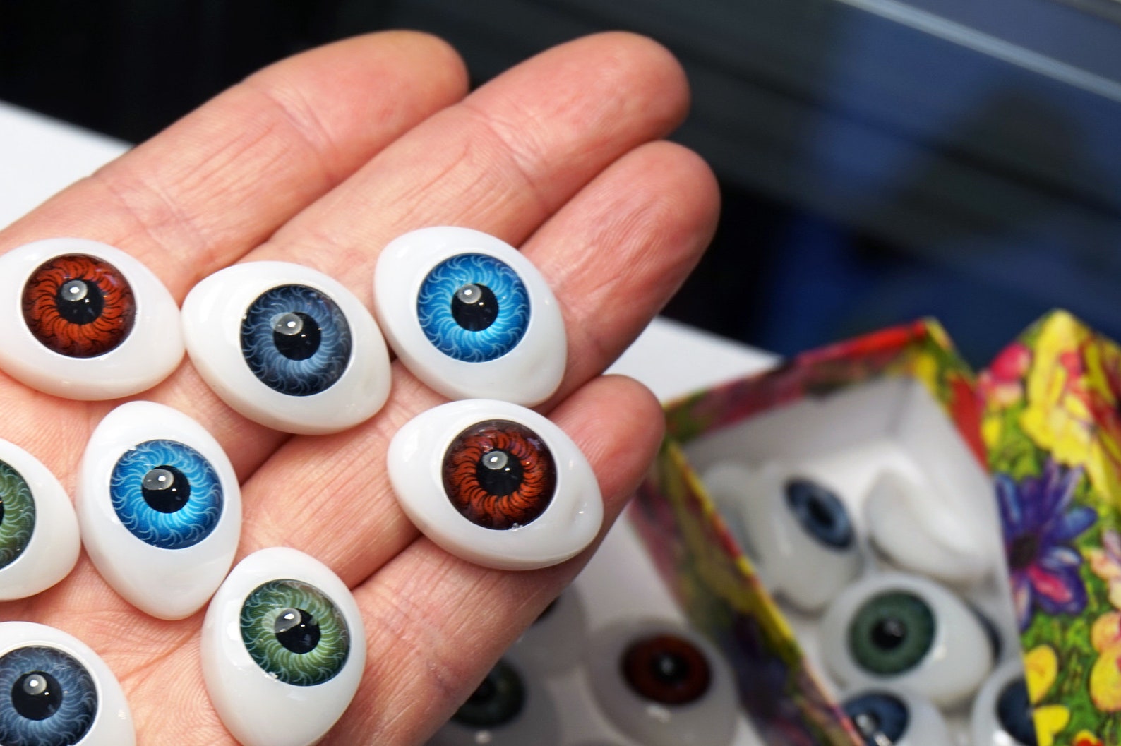 BIG EYES for CRAFT 1 4 Colors Oval Eyes for Dolls - Etsy