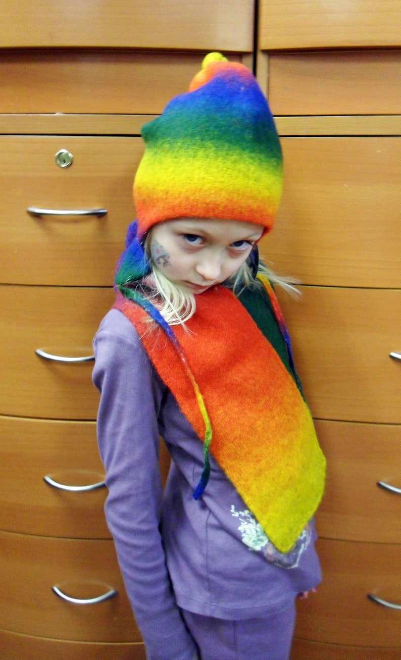 Rainbow Merino Wool Hat and Scarf Set – Kids Winter Knitwear - Etsy