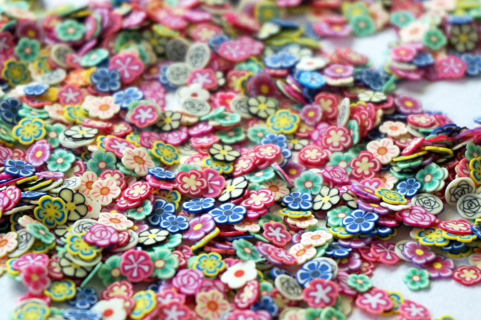 FLOWERS FIMO PIECES, Fimo Slices, Flowers Nail Charms, Slime Beads ...