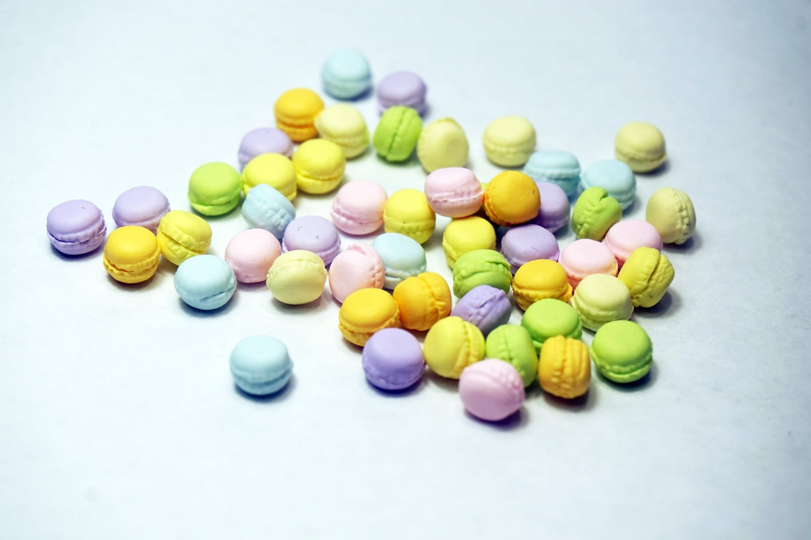 DIY PASTEL Mini MACAROONS, Dollhouse Food, Fake Food, Clay Macarons for ...