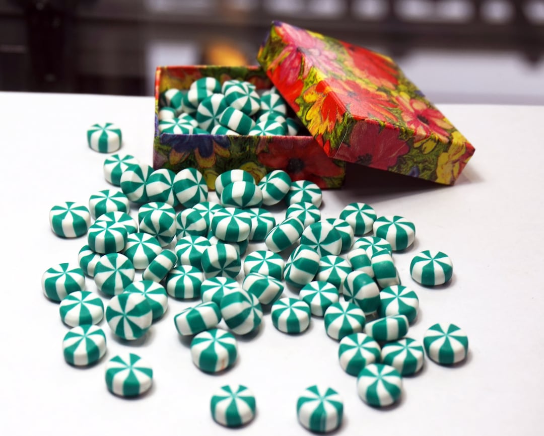 CHRISTMAS GREEN PEPPERMINT Candies, Dollhouse Mini Round Candies, Diy ...
