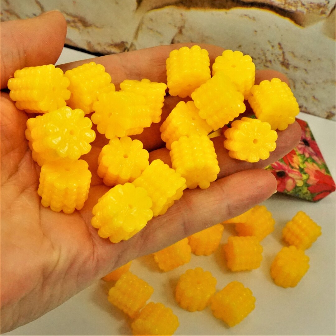 SOFT RUBBER CORN Pieces, Stretch Corn Beads, Halloween Craft ...