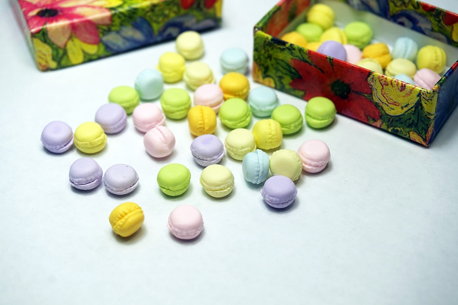 DIY PASTEL Mini MACAROONS, Dollhouse Food, Fake Food, Clay Macarons for ...