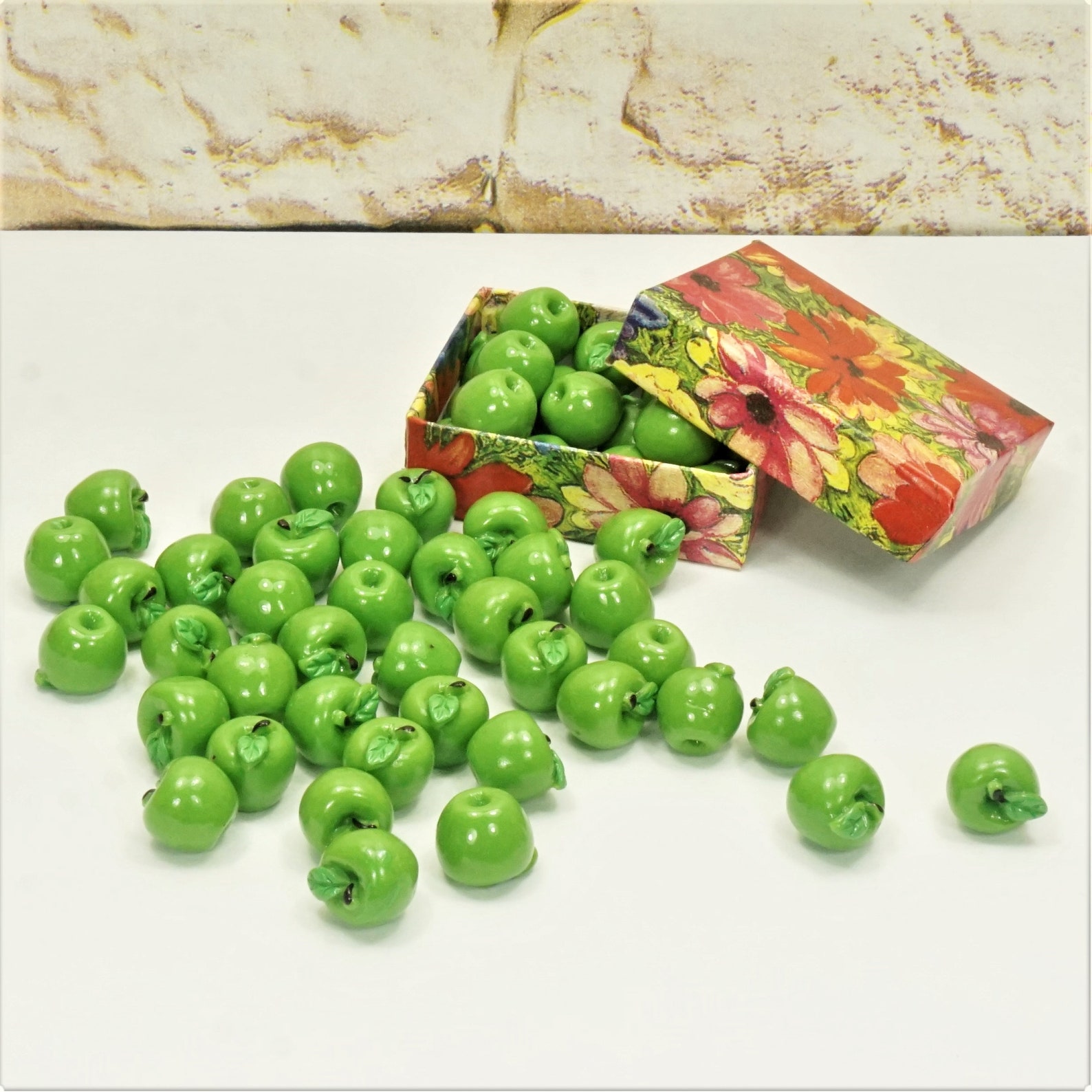 MINI Green APPLES FRUITS Dollhouse Food Miniatures Resin - Etsy