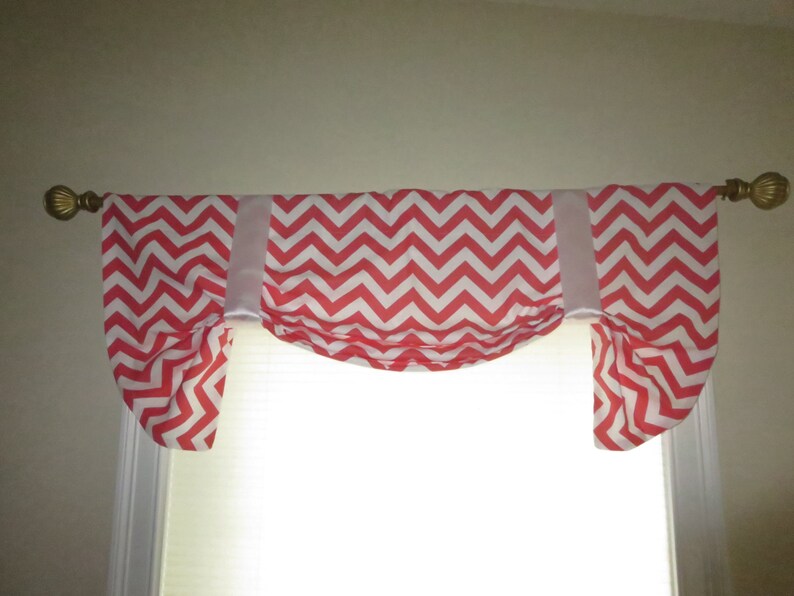 Premier print tie up chevron valance navy red green | Etsy