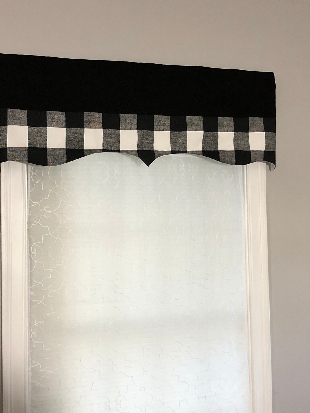 Black Valance, Elegant and Modern Scalloped Valance, Decorative Valance ...