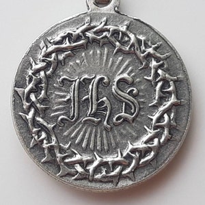 3/4 Holy Face Medal W IHS Crown of Thorns: Vintage Round Catholic ...