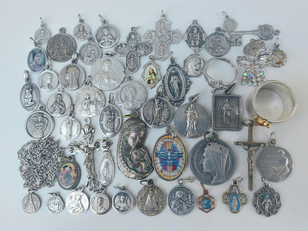 50 DAMAGED/WORN/UNSOLD Vintage Catholic Medals/pendants/pins: St Rita ...