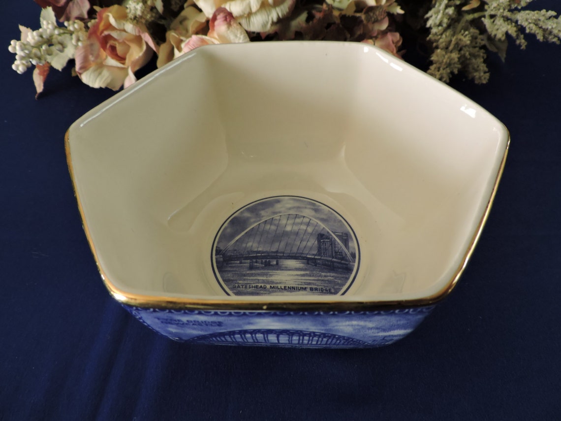 Vtg Ringtons Tea Merchant Water Jug/bowl - Etsy