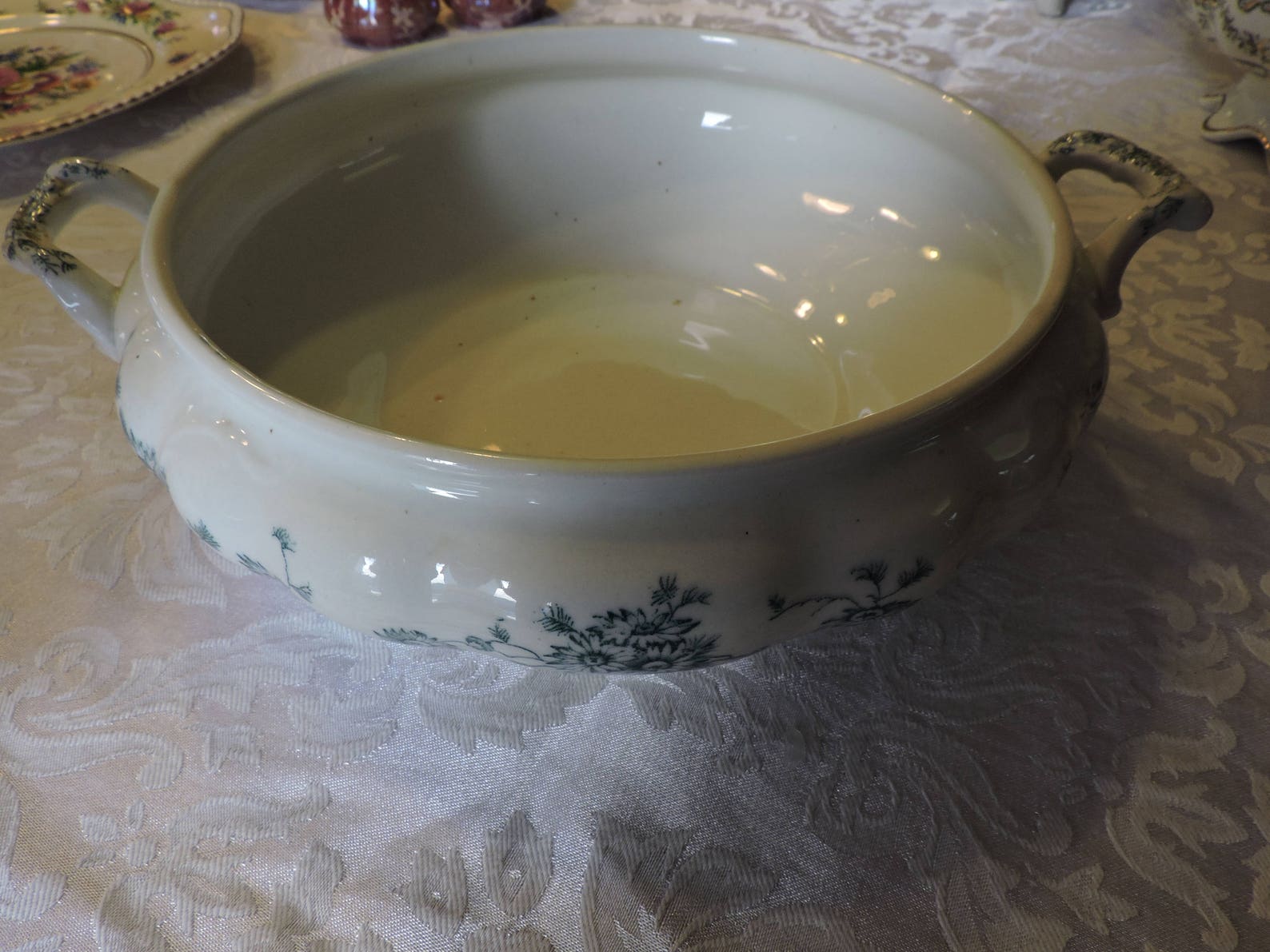 Blue on White COLONIAL POTTERY Stoke ENGLAND Casserole Bottom Millais ...
