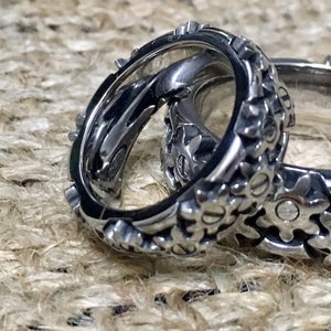 Endless Motion - Rotating Cogs in a Moving Gear Mechanism for Fidgeting ...