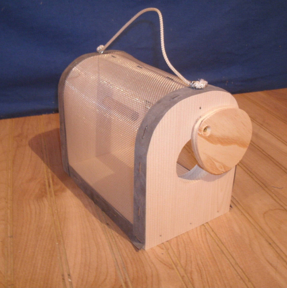 LARGE Wooden Bug Box, Critter Cage, Bug House, Bug Catcher, Wooden ...