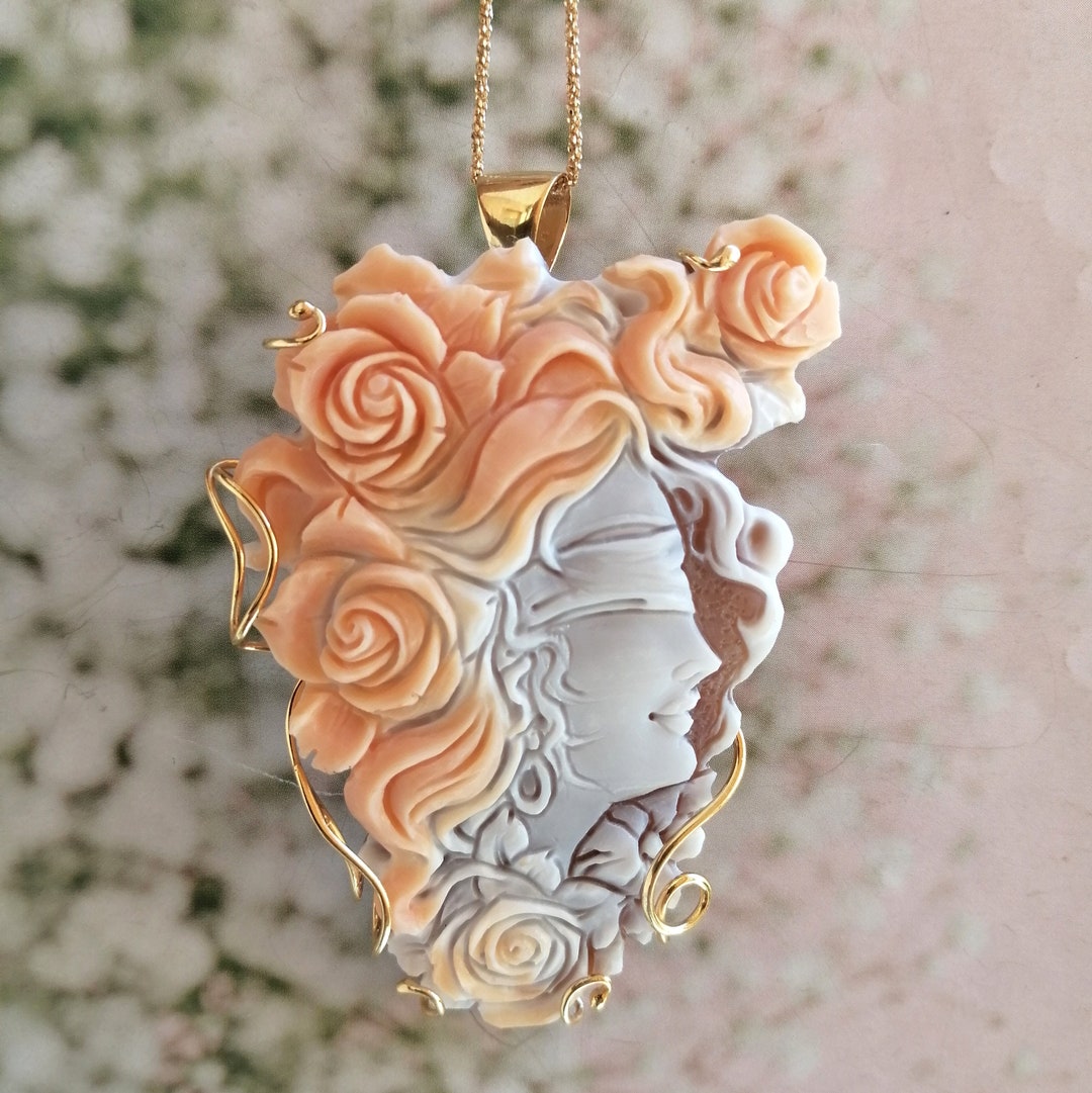 Dea Bendata Cameo Pendant - Etsy