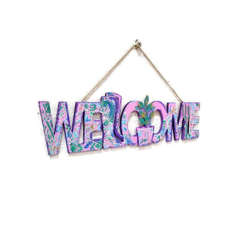Textured Wooden Welcome Sign: Pink Cowgirl Boot Decor - Etsy