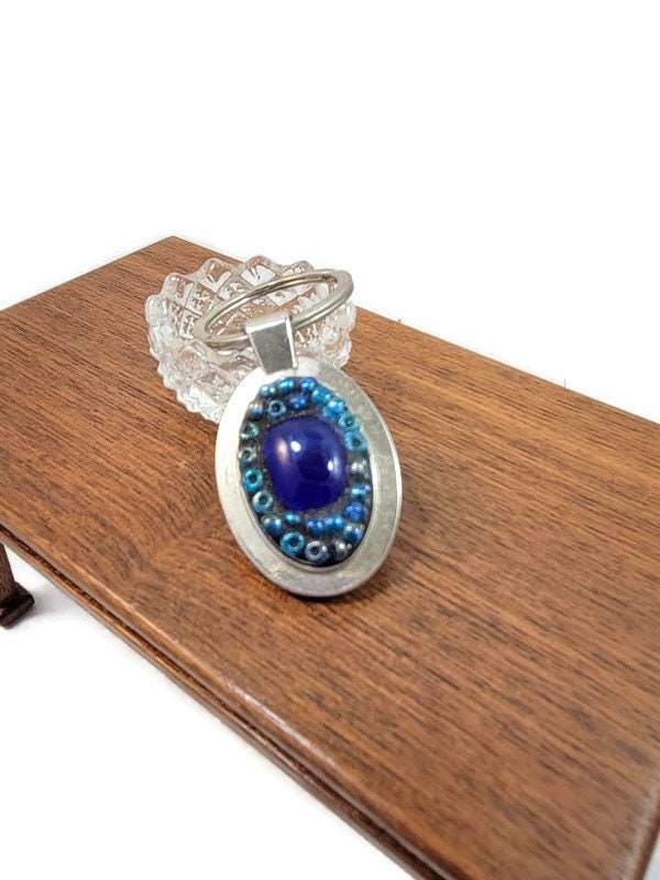 Silver Tone Oval Key Chain Blue Fused Glass Center Piece and Blue Seed ...