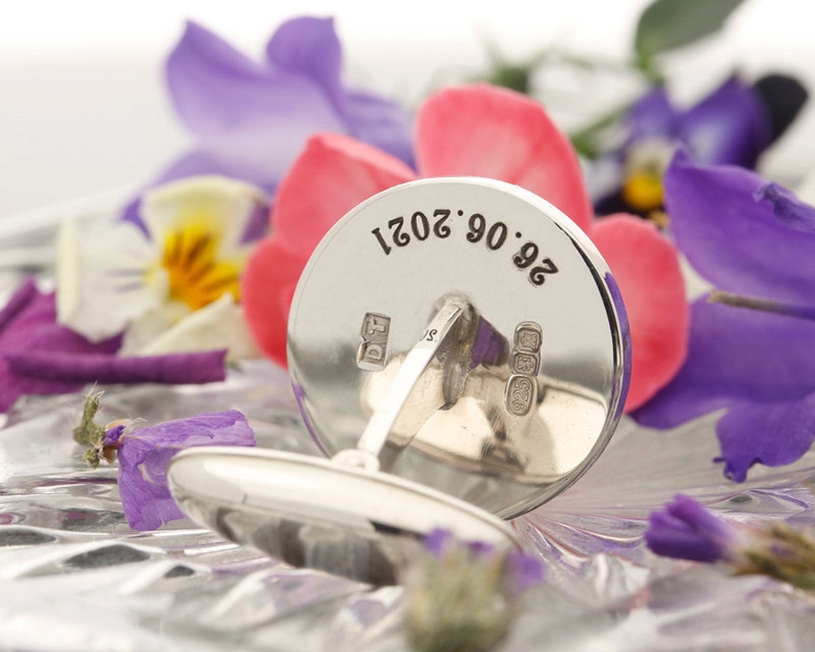 Edinburgh Castle Scotland Silver Cufflinks Laser Engraved and - Etsy