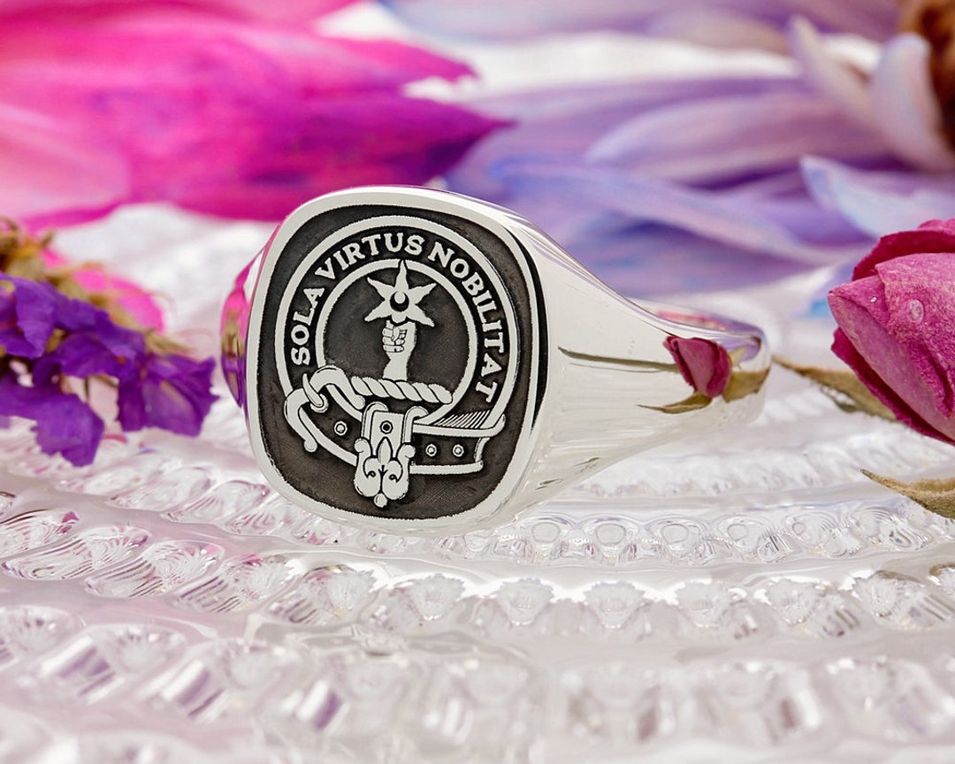 Henderson Scottish Clan Signet Ring, All Ring Sizes - Silver Handmade ...