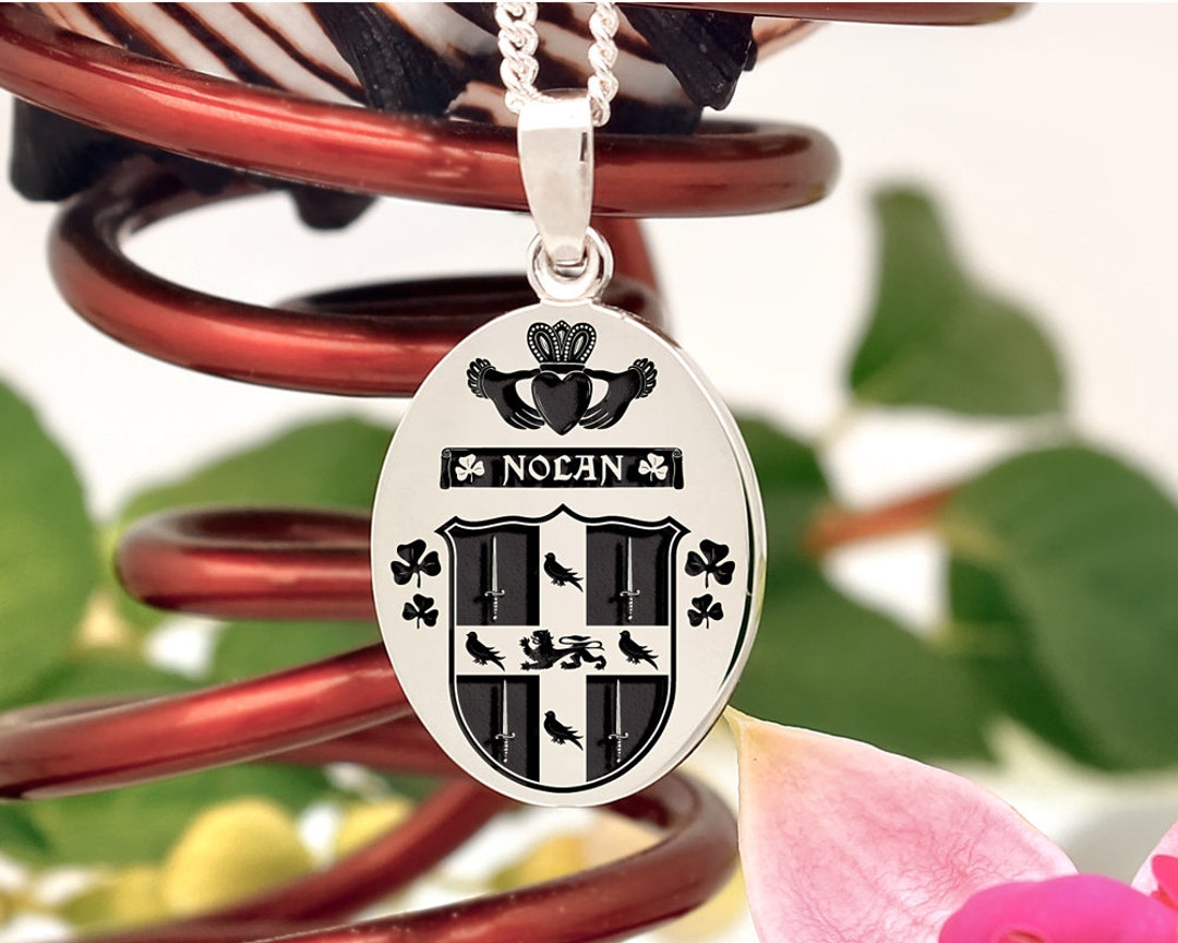 Nolan Irish Claddagh Engraved Pendant Sterling Silver Family Crest ...