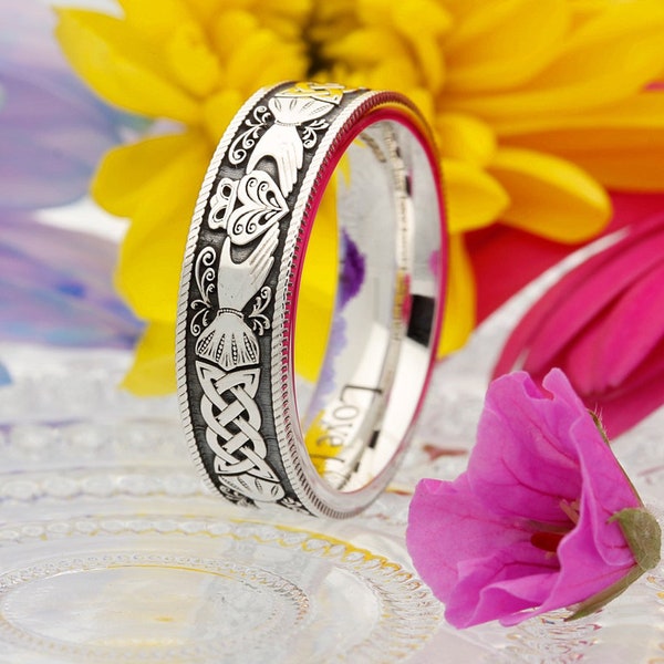 Custom Claddagh Ring - Etsy