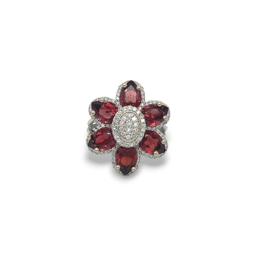 Anthill Garnet and Diamond Flower Ring - Etsy